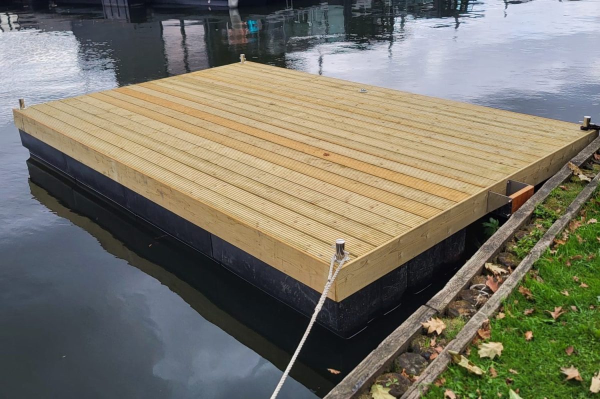 Standaard Ponton bestellen? - itfloats.nl